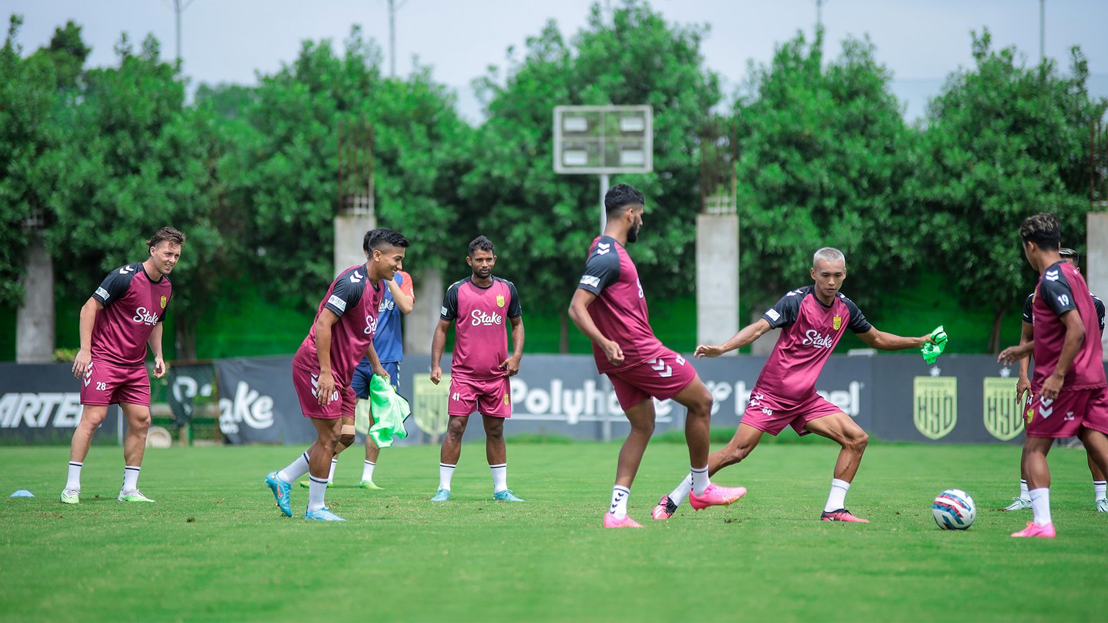 HFC Pre-season: First Training session - HyderabadFC.co.in